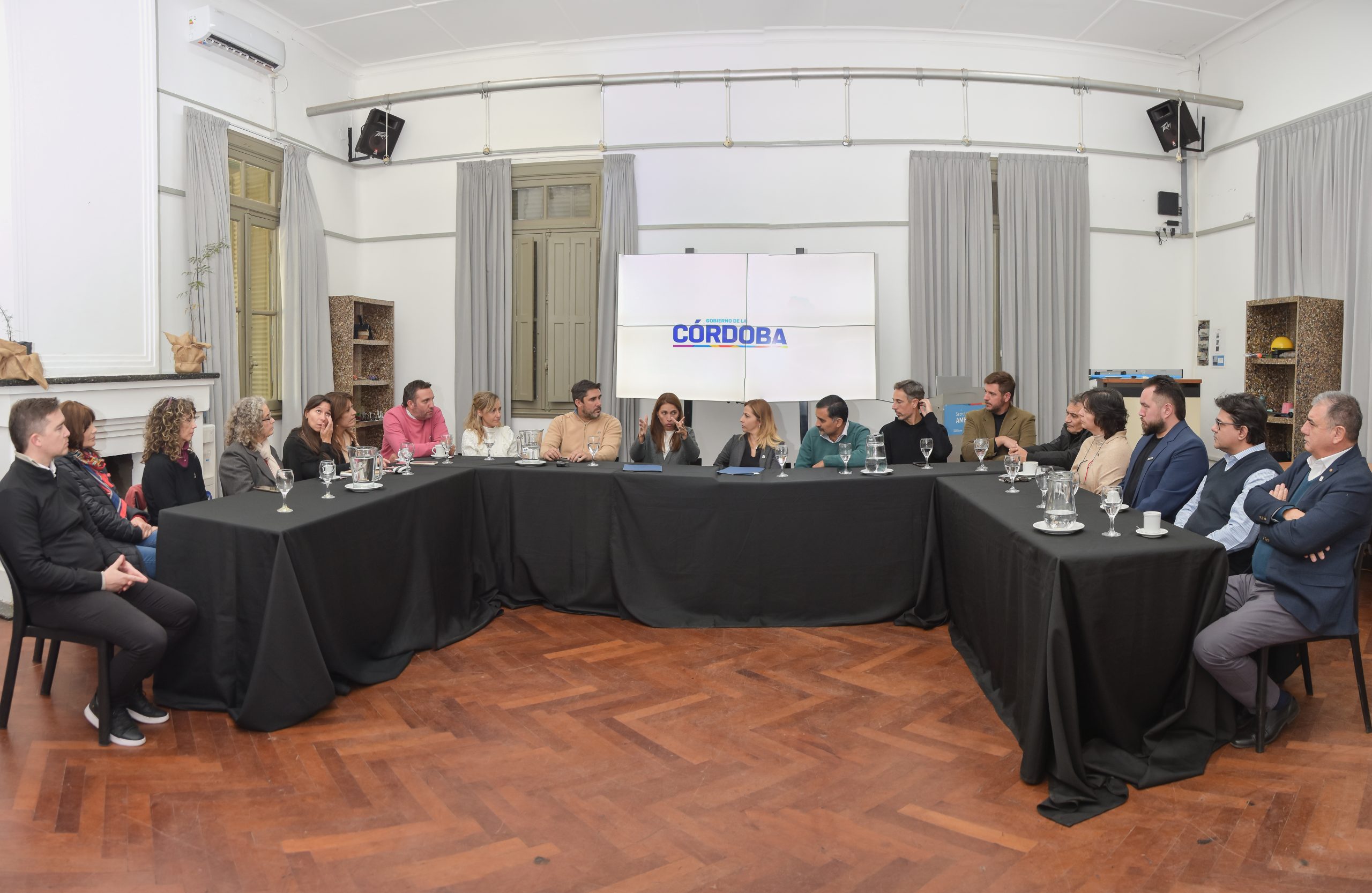 Actividades articuladas entre UPC y el Ministerio de Ambiente y ...